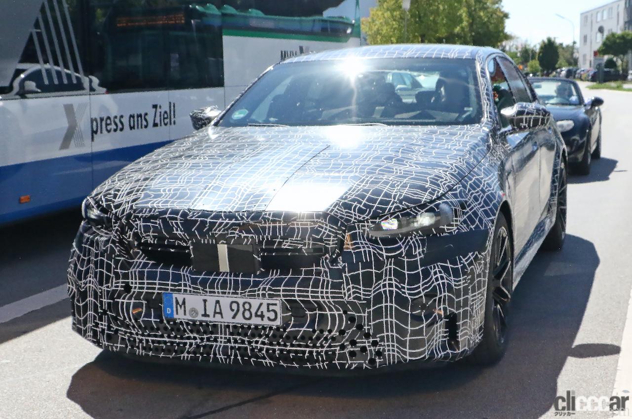 BMW M5 15 画像｜BMW M5次期型は初のモーターアシスト搭載。歴代最高の750馬力モデルも登場 | clicccar.com