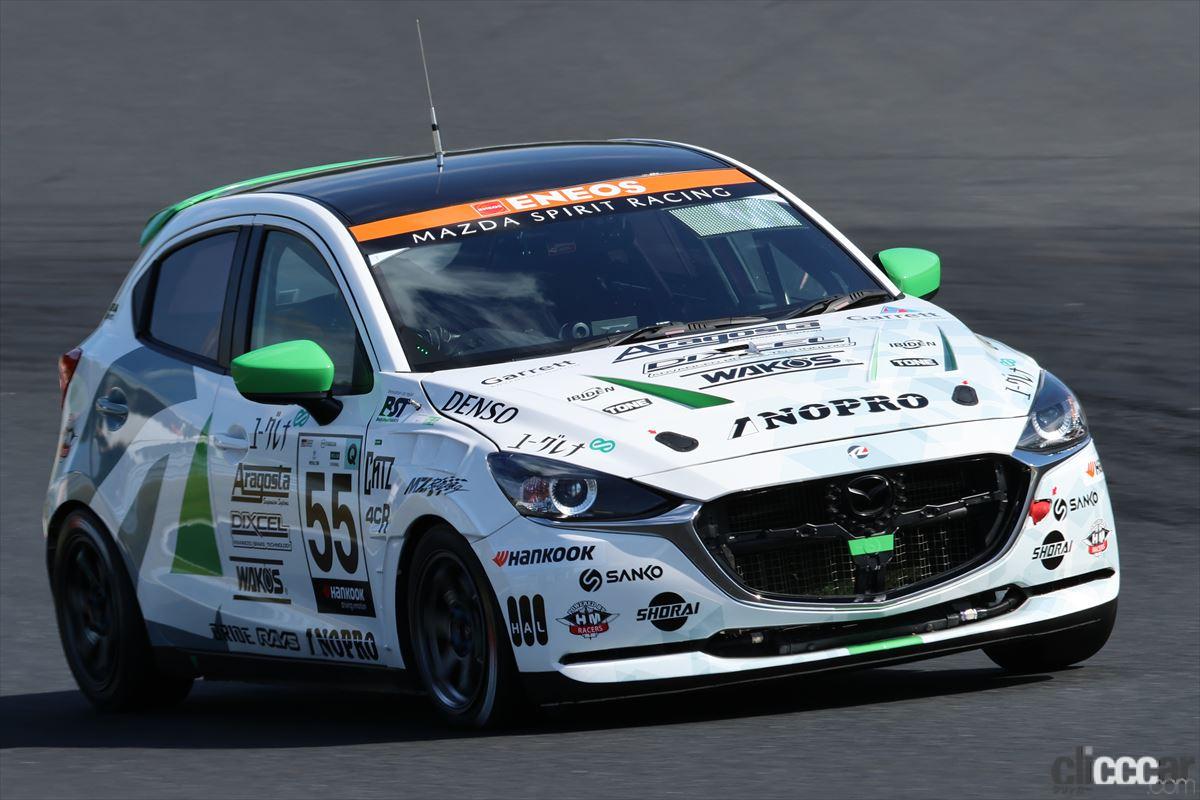 shuwa_race_011 画像｜スーパー耐久岡山戦の予選を「リアルタイム手話実況」。Make a Move PROJECTの実証実験【スーパー耐久2022】 | clicccar.com