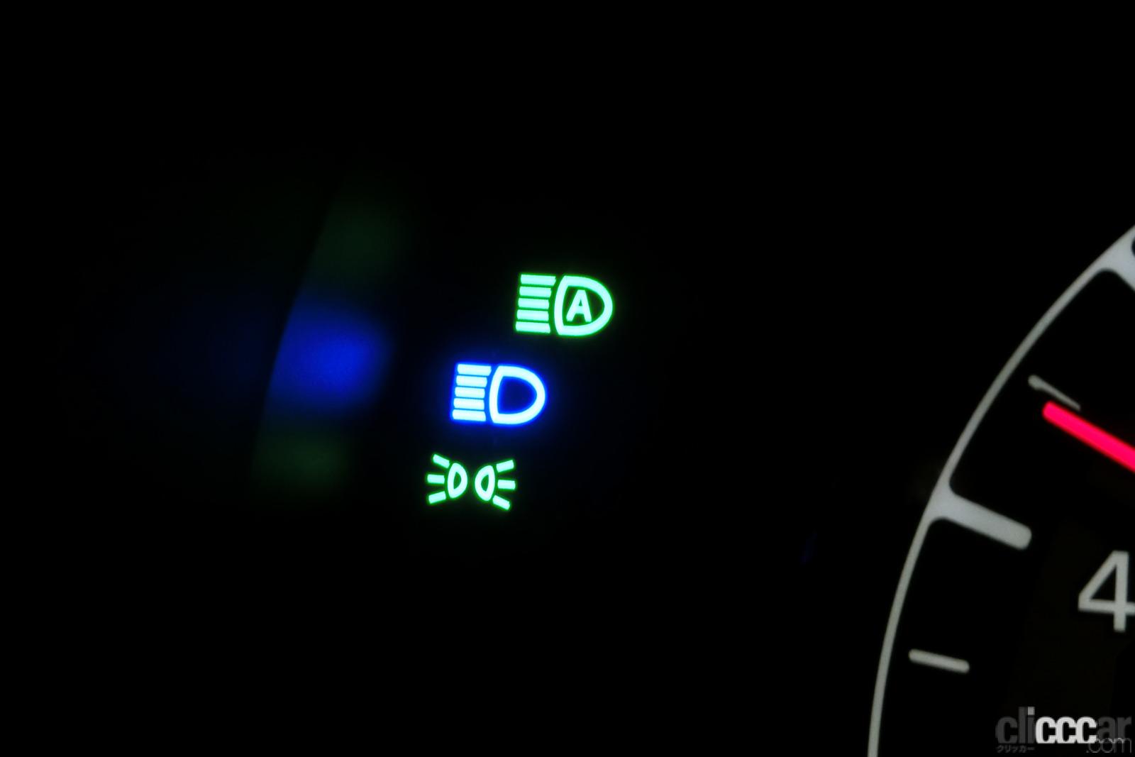 hi-beam assist 2 indicator with hi-beam 画像｜最安のアルトAタイプにも自動ハイビームを装備。果たして ...