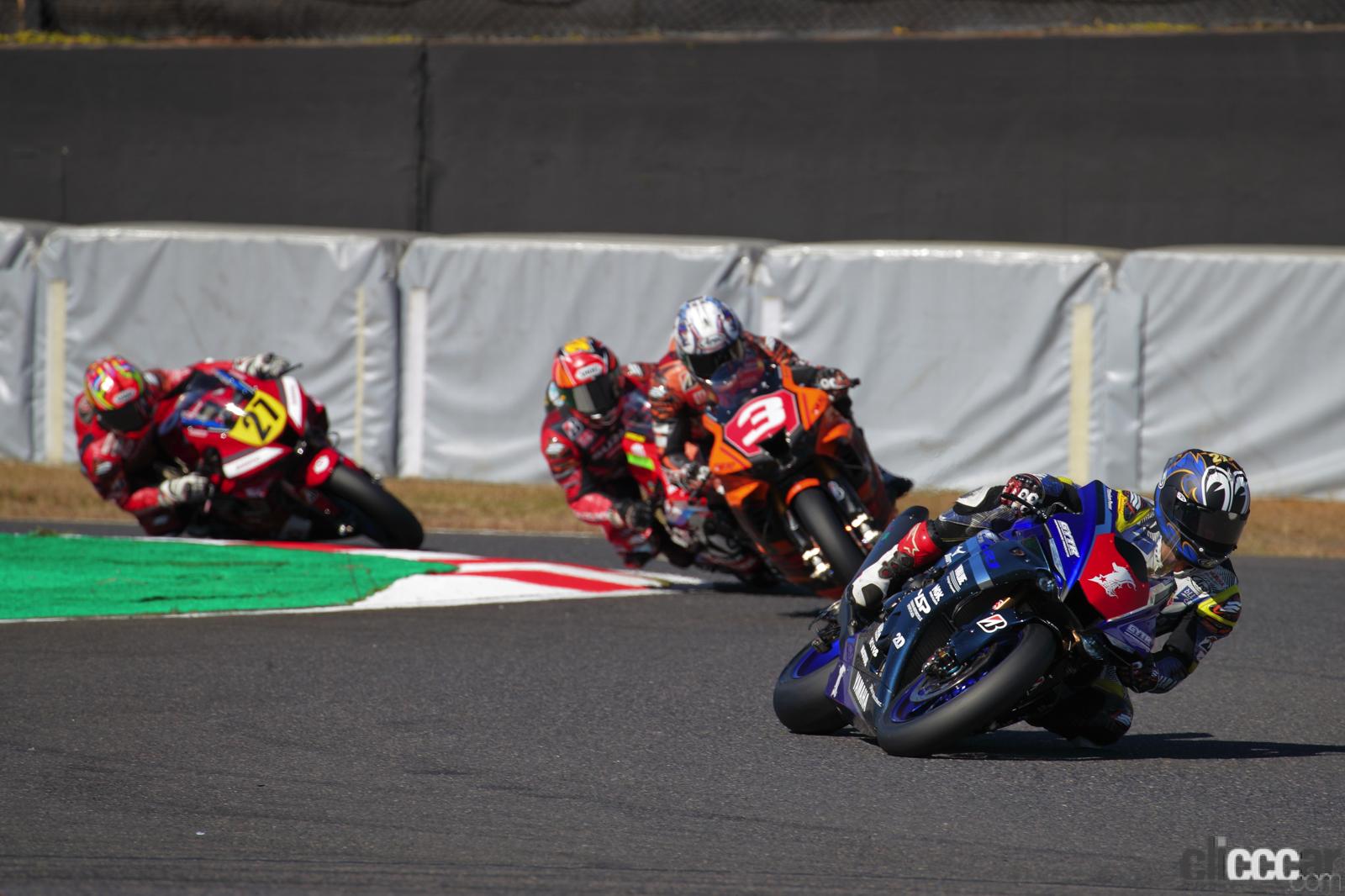 2022_yamaha_jsb1000_R8_07 画像｜ヤマハ・ワークスの中須賀克行が2年連続の全日本「JSB1000」全勝を記録！ヤマハは2020年から31連勝を達成 | clicccar.com