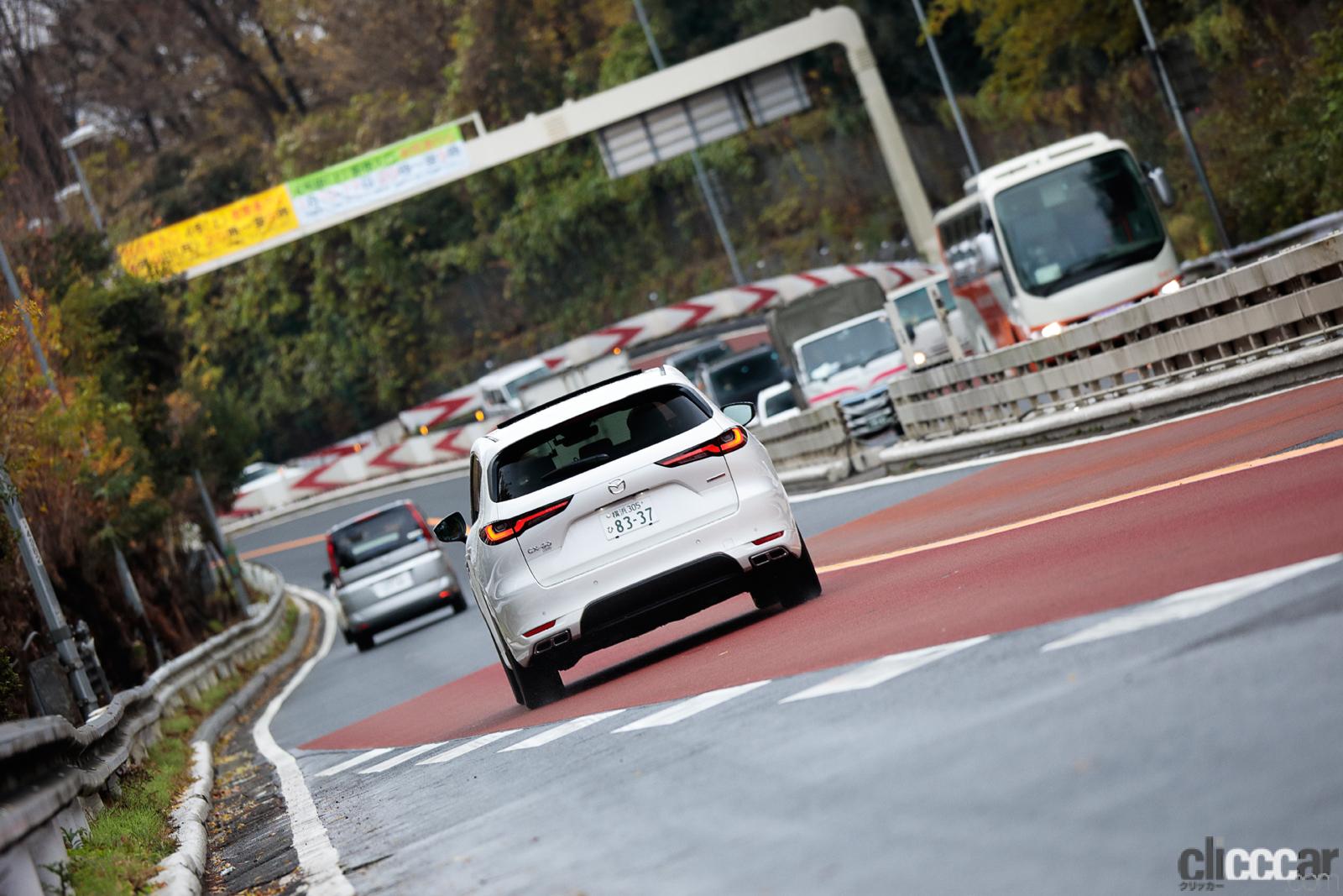 sakimura_CX60_027 画像｜「お洒落して乗りたい！」咲村良子×マツダCX-60【注目モデルでドライブデート!? Vol.149 ...