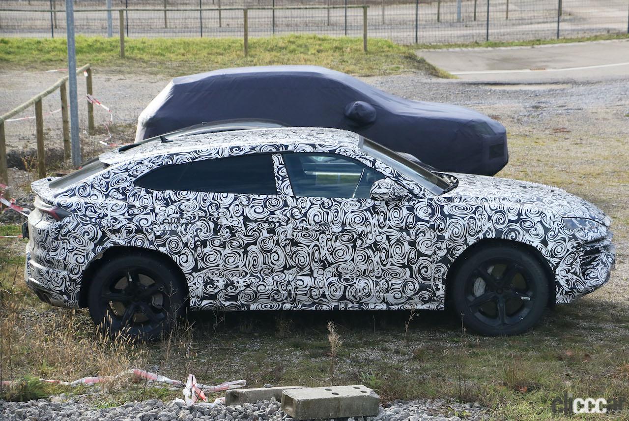 Lamborghini Urus PHEV 10 画像｜ランボルギーニ ウルスのPHEVモデルは、ロングノーズ採用でよりスポーティに | clicccar.com