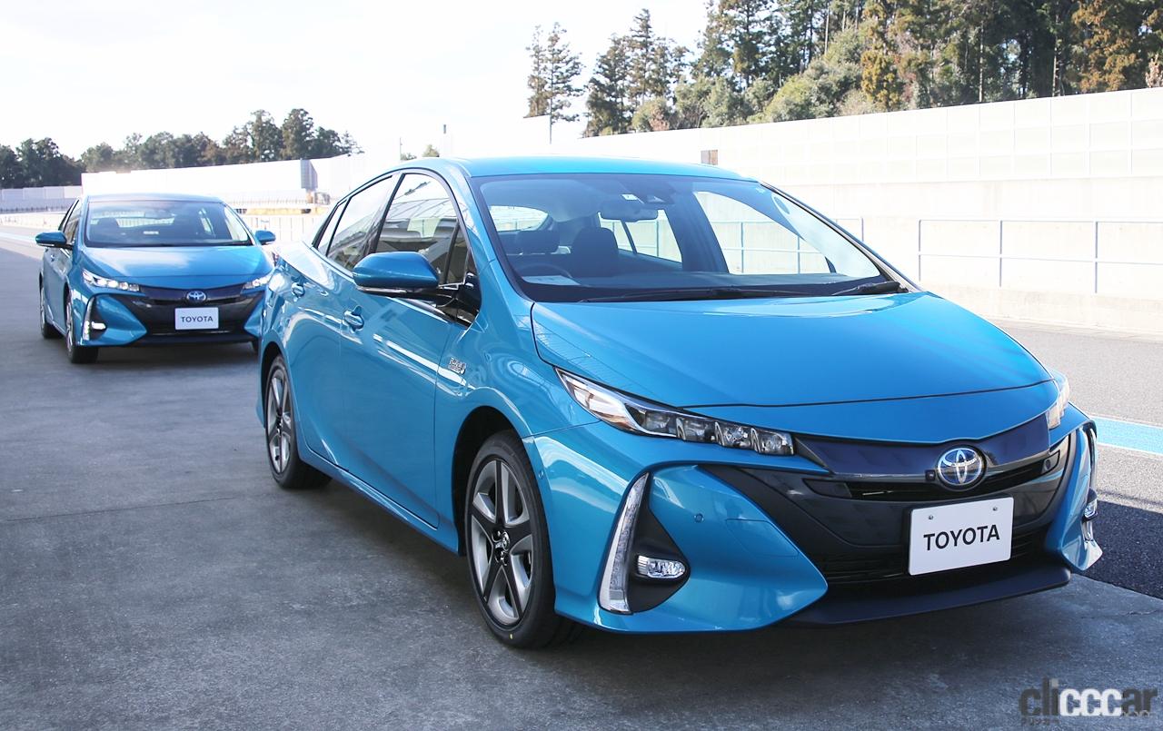 PRIUS_PHEV 画像｜新型プリウスPHEVの実力をサーキット試乗で確認。公道でのHEVの実力は？ | clicccar.com