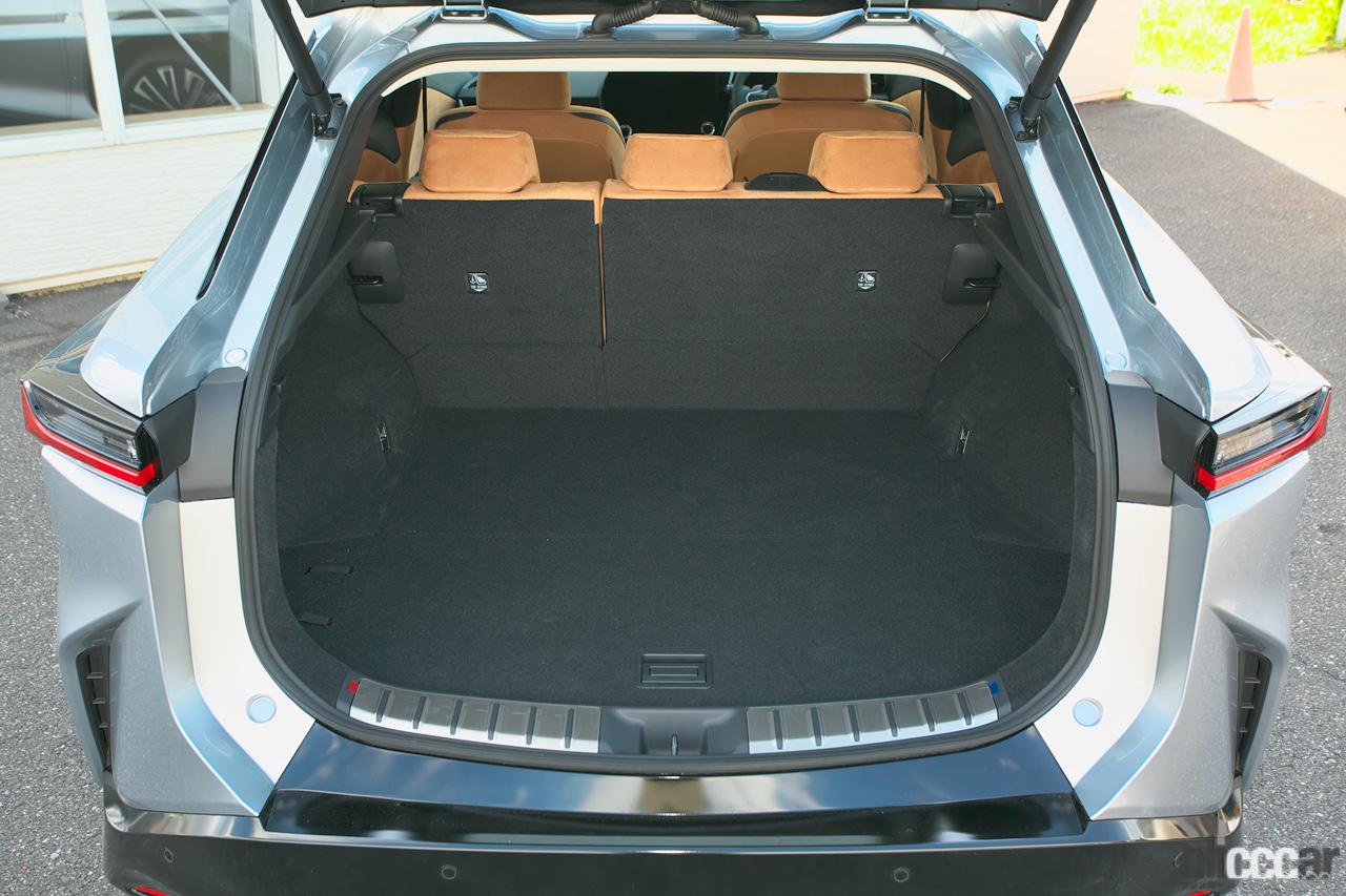 lexusrz_testdrive_26 画像｜レクサス「RZ」を日産「アリア」と徹底比較。国産BEV対決では質感はRZ、バリエーションの豊富 ...