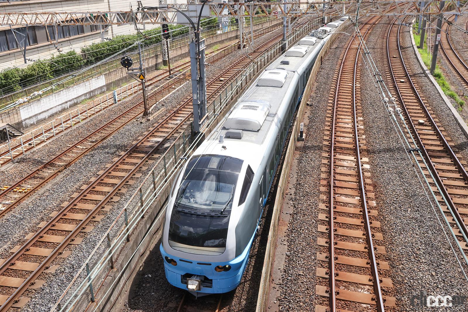 11 画像｜JR東日本E653系が新色となって常磐線に里帰り | clicccar.com