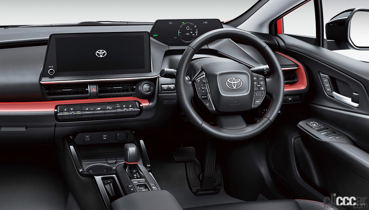 PRIUS_PHEV 画像｜来春デビュー!? GR010 HYBRIDのDNAを受け継ぐ最強の「GRMN プリウス」に熱視線 | clicccar.com