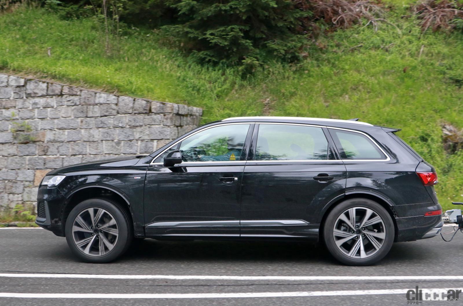 Audi Q7 mule 8 画像｜アウディSUV「Q7」が満を持して11年振りのフルモデルチェンジへ。ブランド史上最大となるディスプレイを搭載？ | clicccar.com