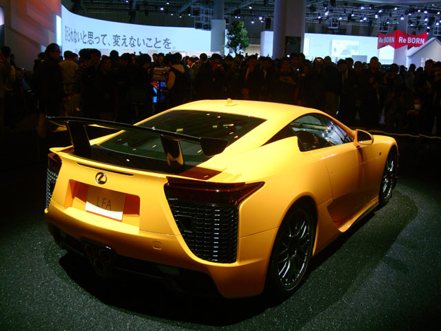 LFA2 画像｜1日1台しか生産できないのにも納得！ LFA製造工程ジオラマが神！【東京モーターショー】 | clicccar.com