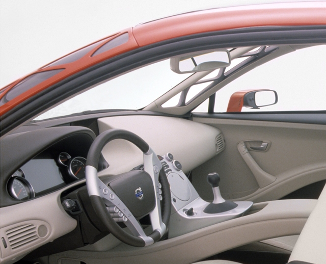 volvo_scc2001_2_R 画像｜“ピラーのデザイン”について考えたことがありますか？ その2【CARSTYLING VIEWS 5 ...