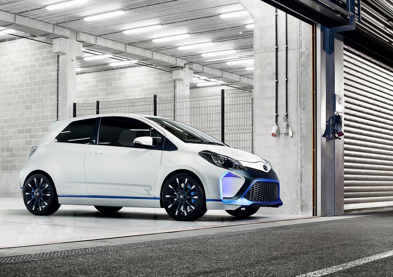 キャパシター搭載420psのトヨタ｢Yaris HV R｣登場 !【フランクフルトモーターショー13】 ｜ Toyota_Yaris_HV_R ...