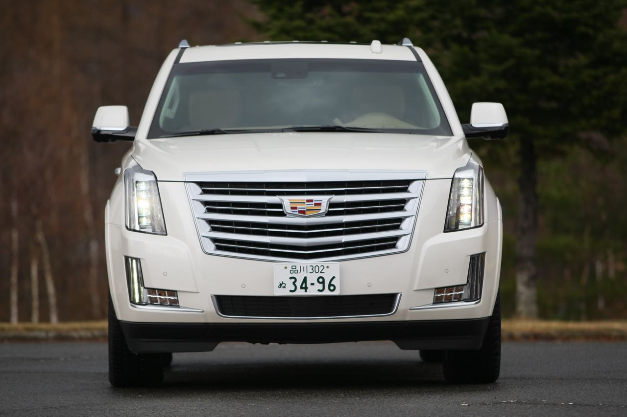 キャデラック「エスカレード」画像ギャラリー ─ アメリカン・フルサイズSUVの圧倒的な存在感 ｜ Cadillac_Escalade_09 ...