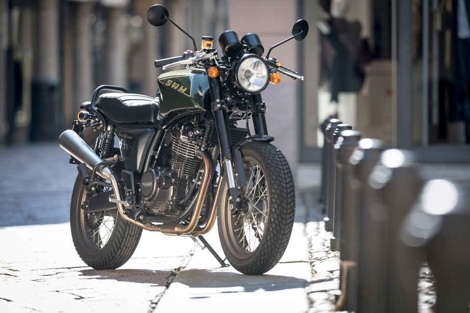 ついに発売決定！SWMの400カフェレーサー「GRAN MILANO400」がかっこいい！ | clicccar.com(クリッカー)